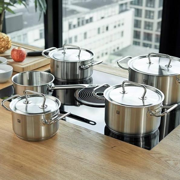 Zwilling 66580-000 Twin Classic 9pc Cookware Set – New World