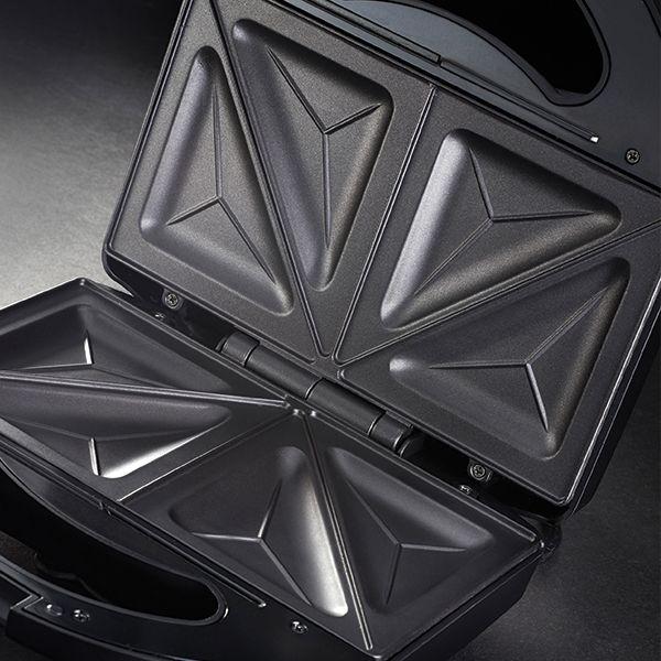 Russell Hobbs RHSM035 Snackwich Maker – New World